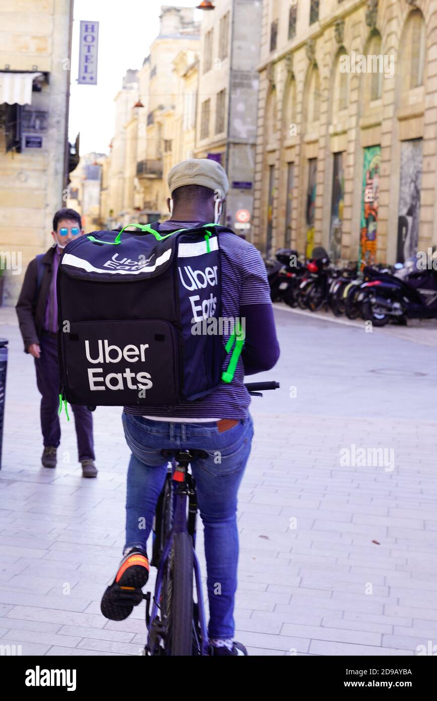 Ubereats bag hi-res stock photography and images - Alamy