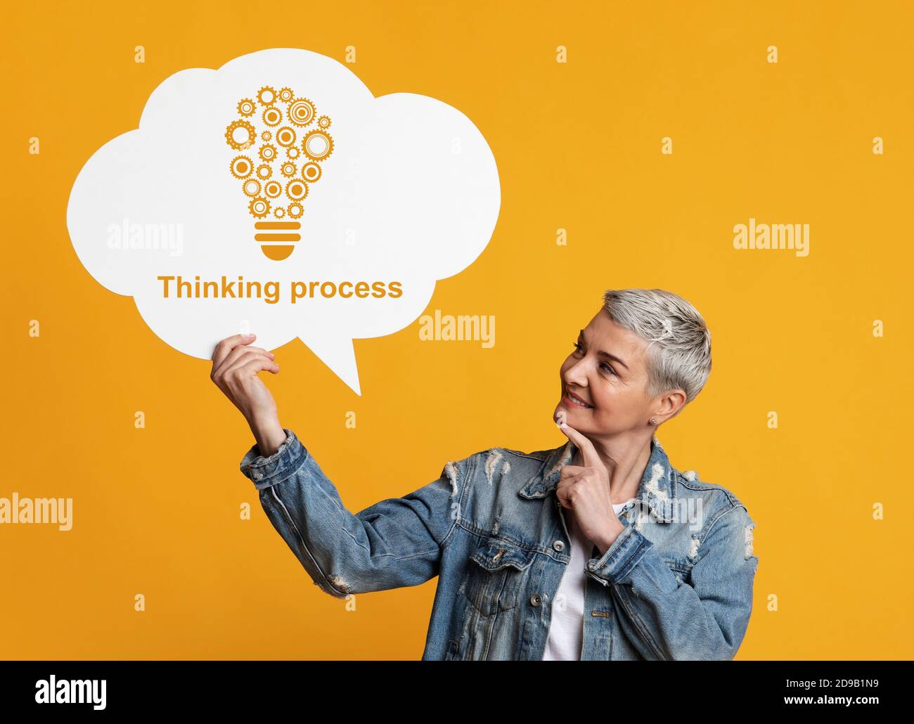 Brain thinking idea yellow bubble hi-res stock photography and images ...