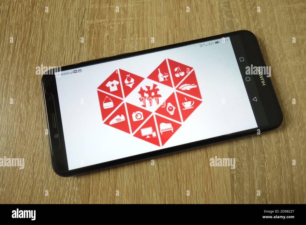 Pinduoduo company logo on hi-res stock photography and images - Alamy