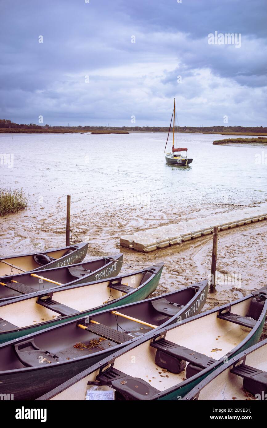 Uk autumn canoe hi-res stock photography and images - Alamy