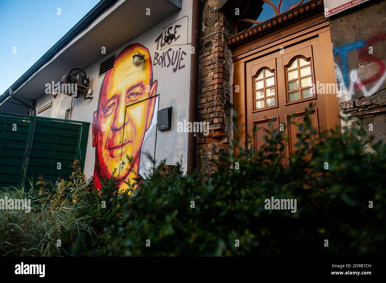 Gdansk, Poland. 3rd Nov, 2020. A graffiti mural seen in Gdansk Wrzeszcz ...