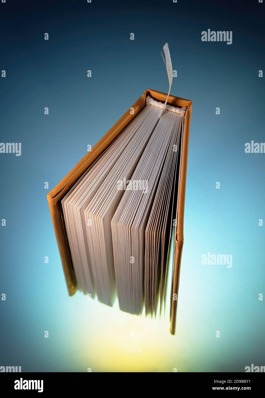 Open standing book template hi-res stock photography and images - Alamy
