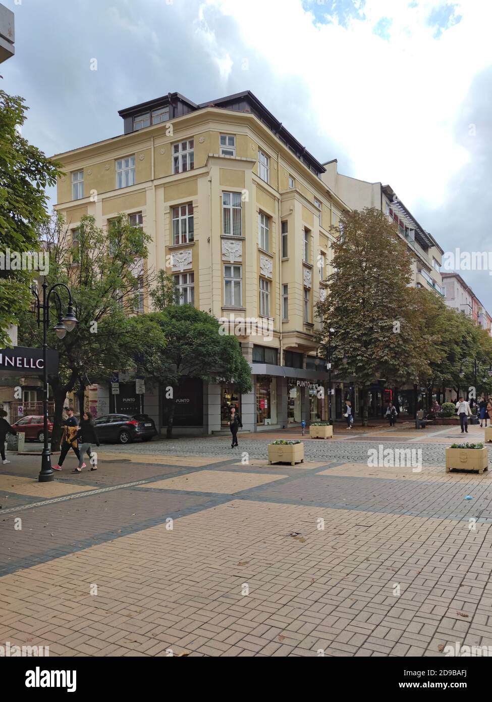 Vitoshka street bulgaria hi-res stock photography and images - Alamy