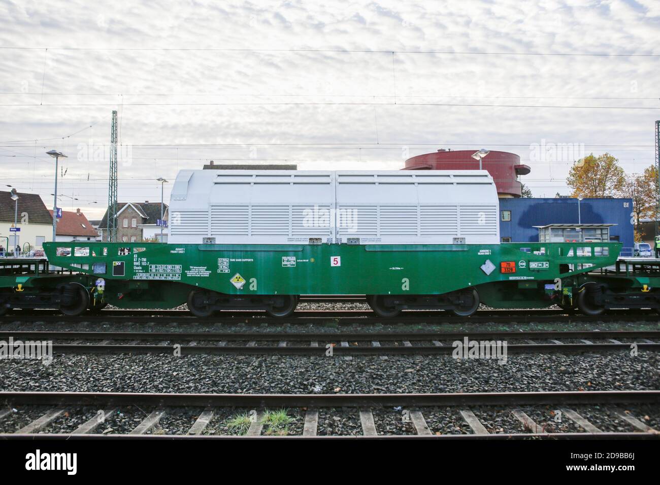 Nuclear waste storage containers hi-res stock photography and images ...