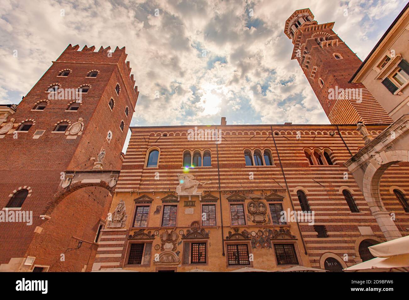 Signori square hi-res stock photography and images - Alamy