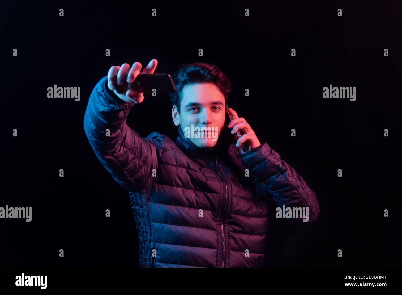 Dark conversation hi-res stock photography and images - Alamy
