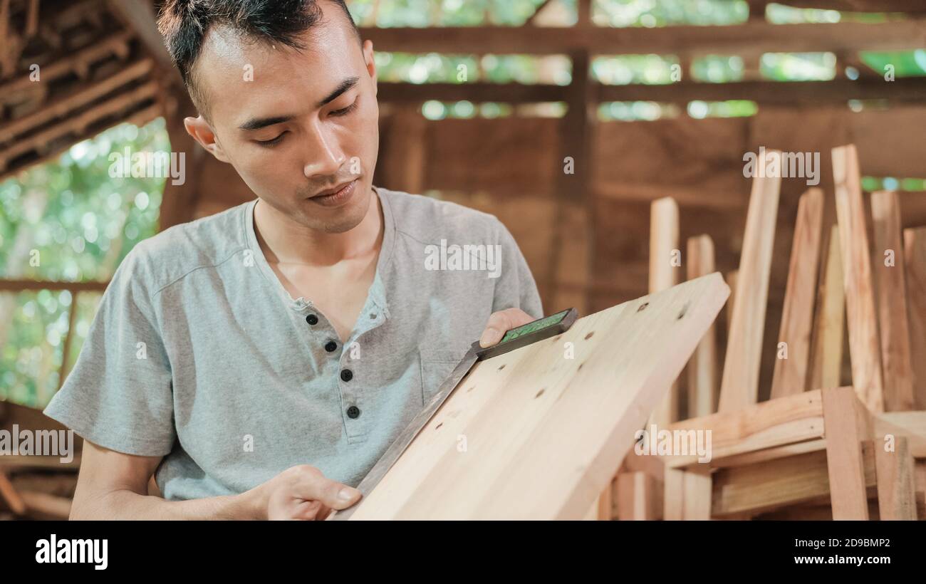 Elbow ruler hi-res stock photography and images - Alamy