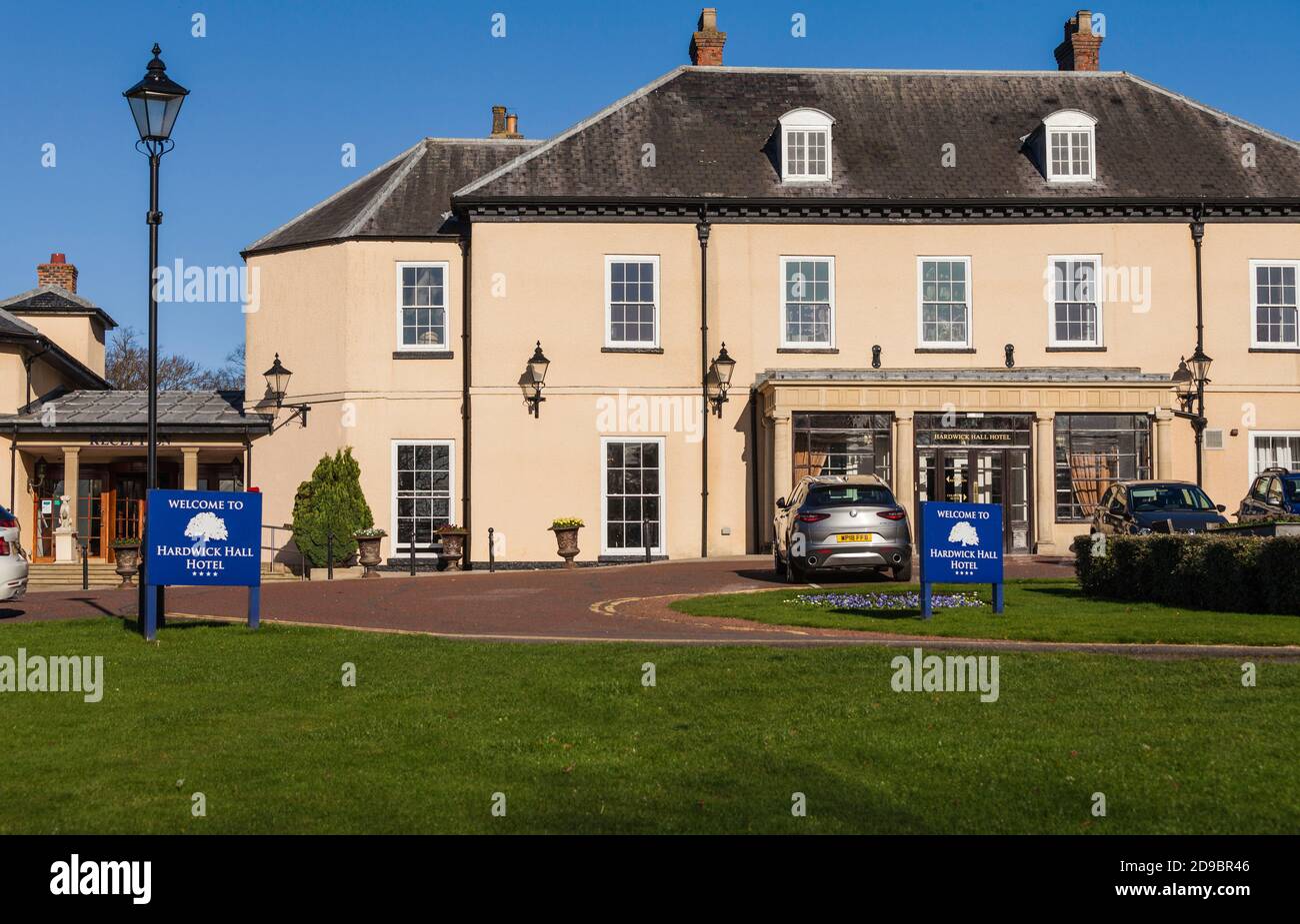 Hardwick hall hotel hi-res stock photography and images - Alamy