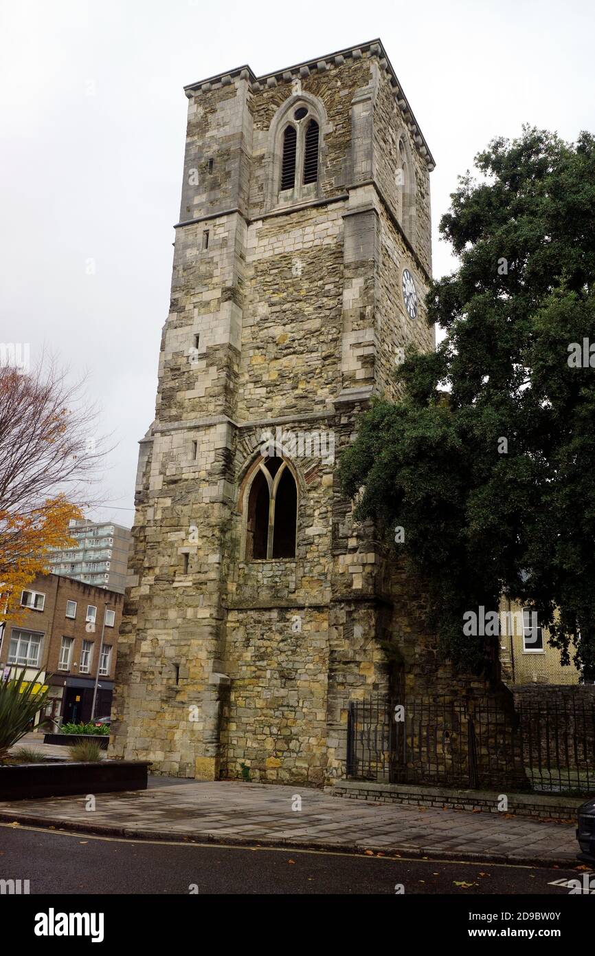 REMAINS OF HOLY ROOD CHURCH MEMORIAL Stock Photo - Alamy