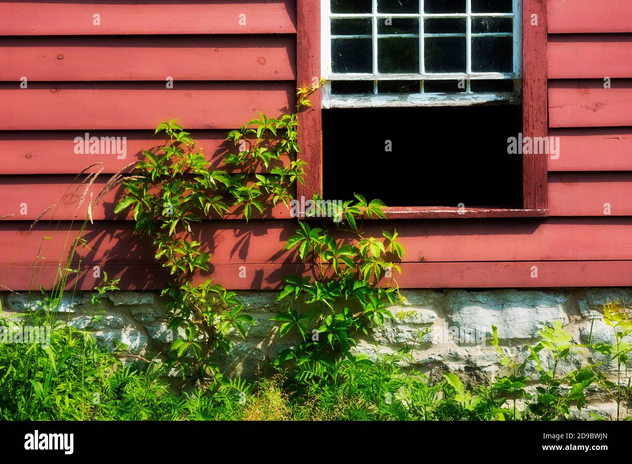 Village of ontario hi-res stock photography and images - Alamy