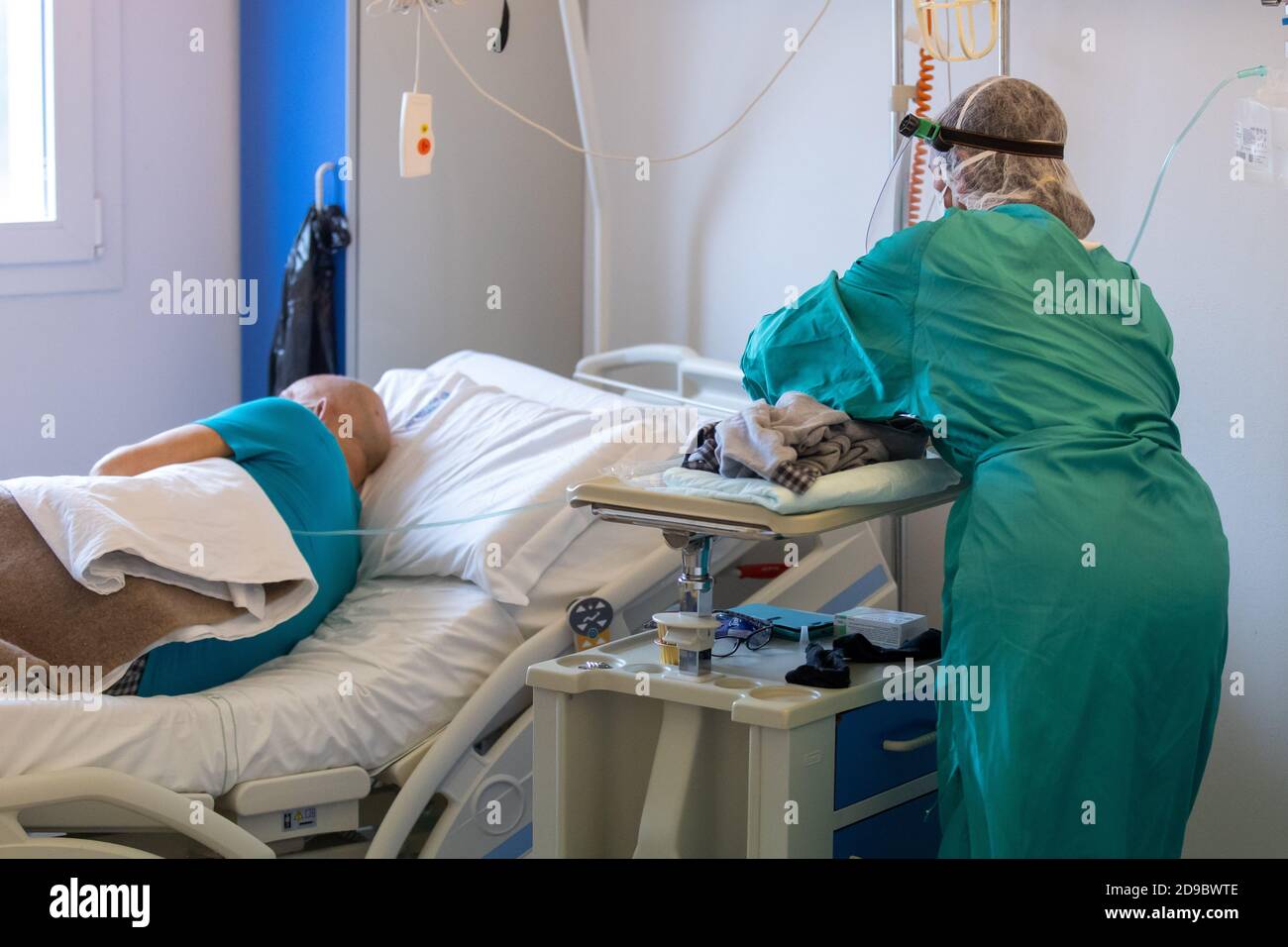 Covid hospital ward italy hi-res stock photography and images - Alamy