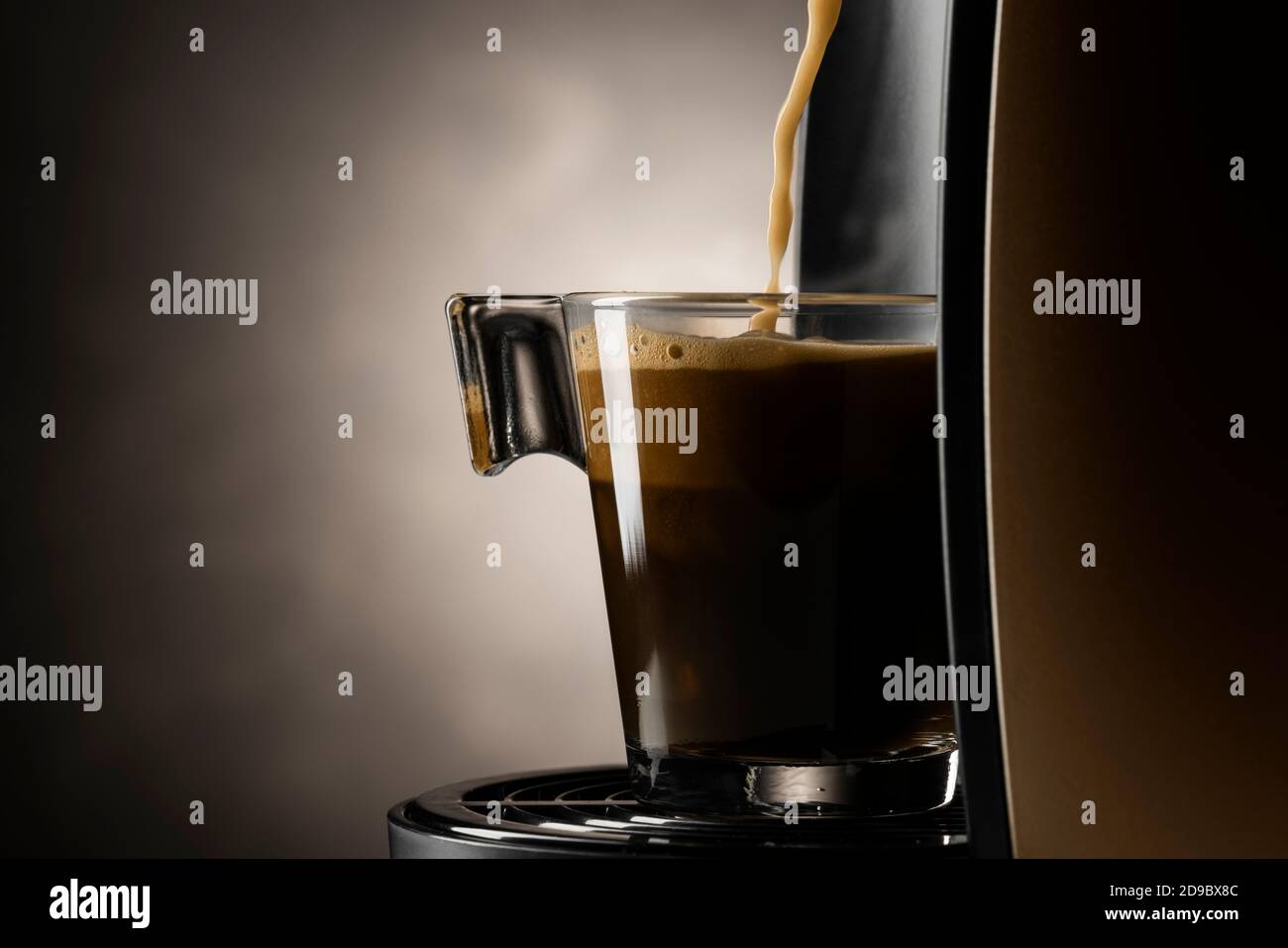 Filling coffee hi-res stock photography and images - Alamy