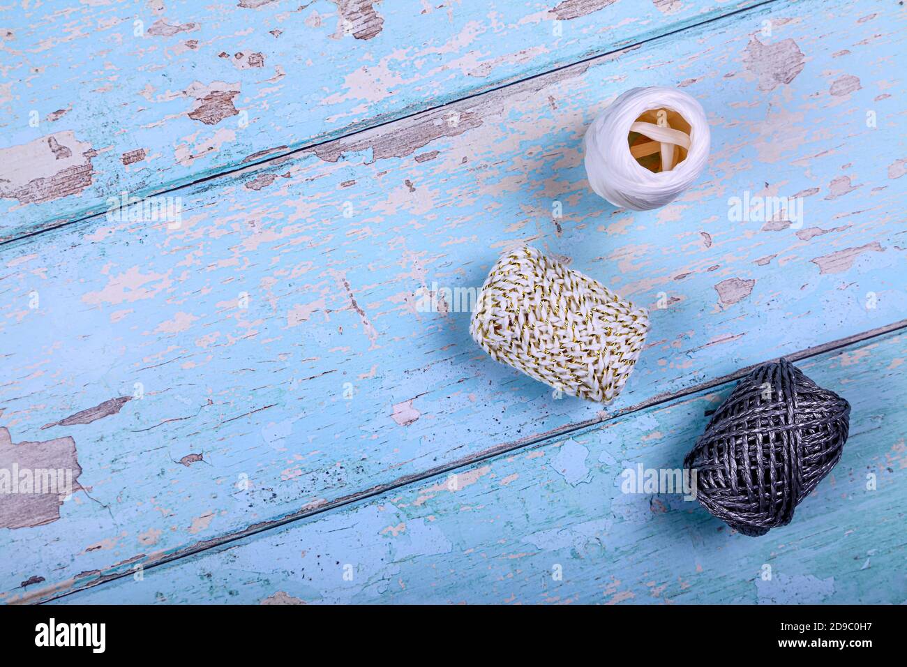 Wrapping cord hi-res stock photography and images - Alamy