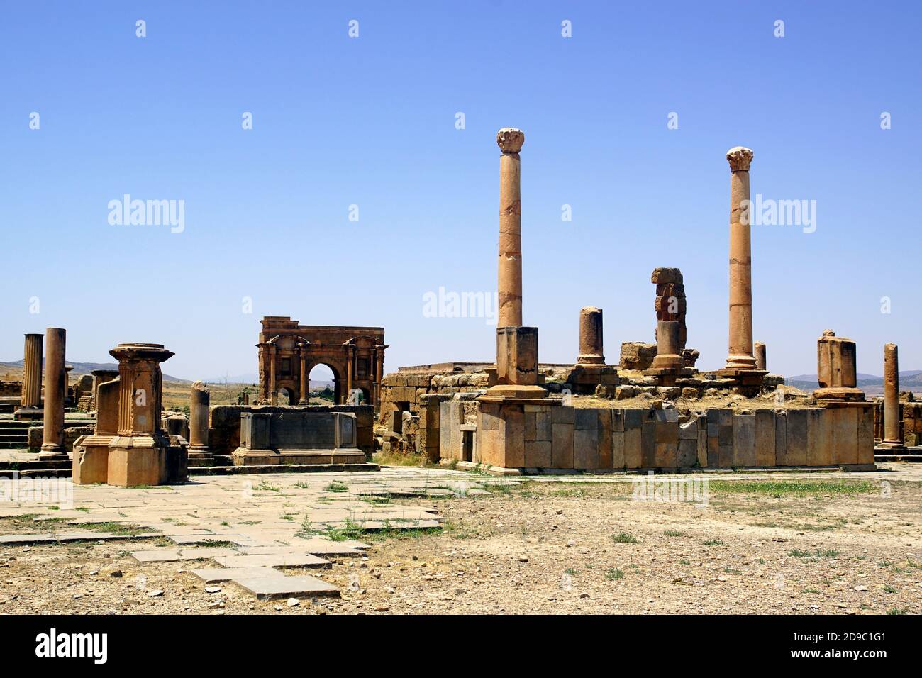 Timgad algerie hi-res stock photography and images - Alamy
