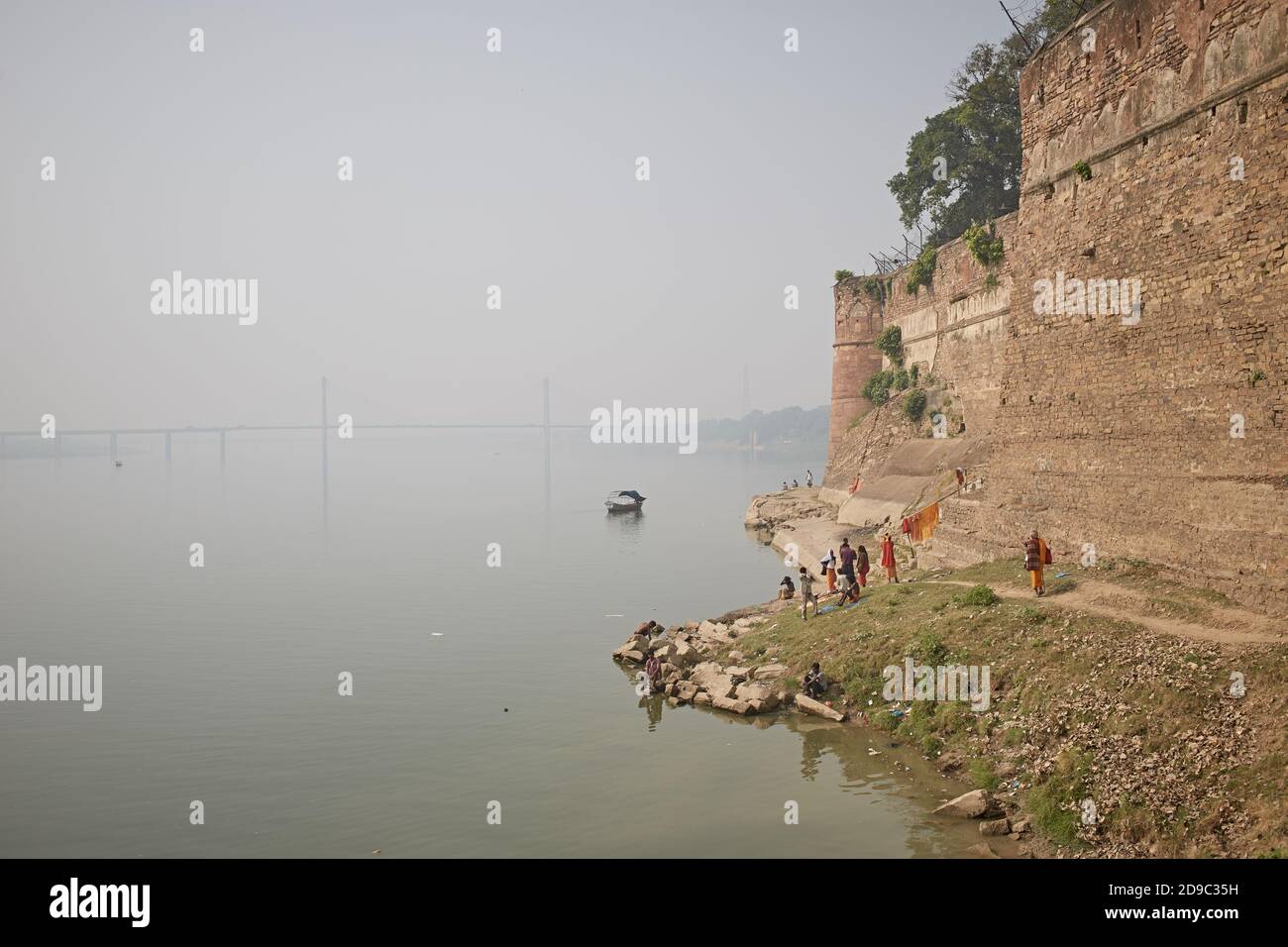 Wall fort allahabad fort allahabad hi-res stock photography and images ...