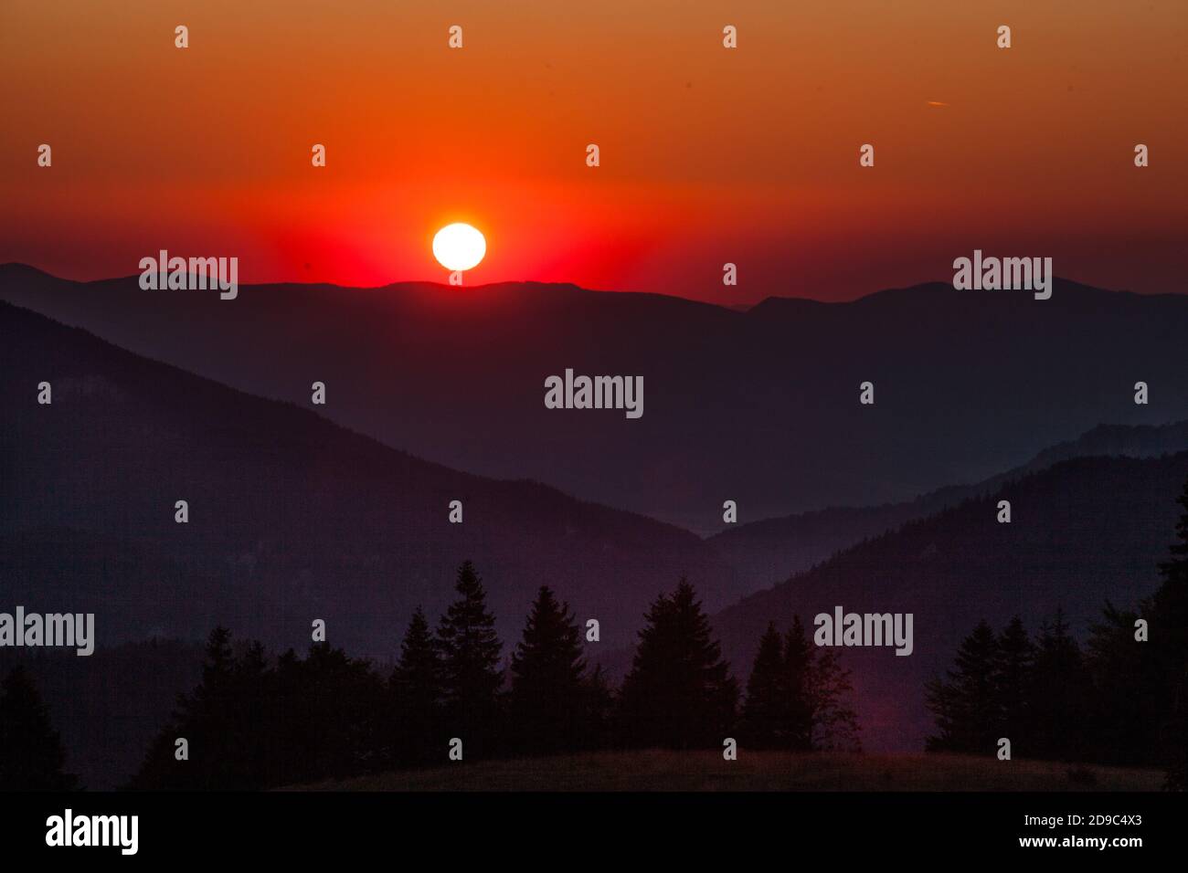 beautiful big sunset in mountains, Alps nature, Austria Stock Photo - Alamy