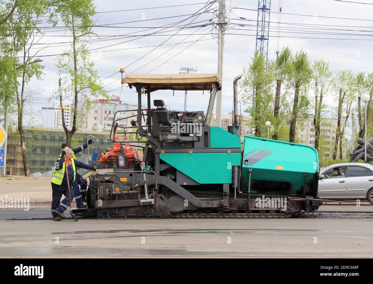 Rubber tracked vehicle hi-res stock photography and images - Alamy