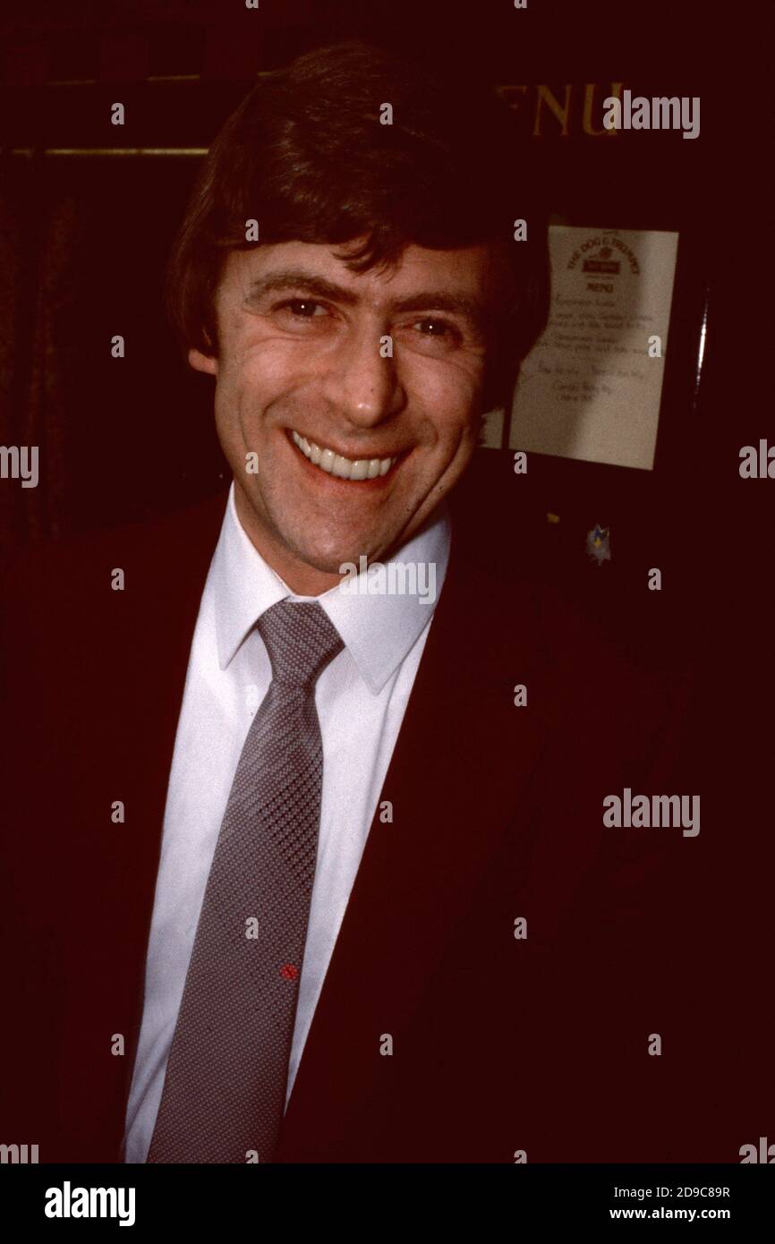 Mike yarwood hi-res stock photography and images - Alamy
