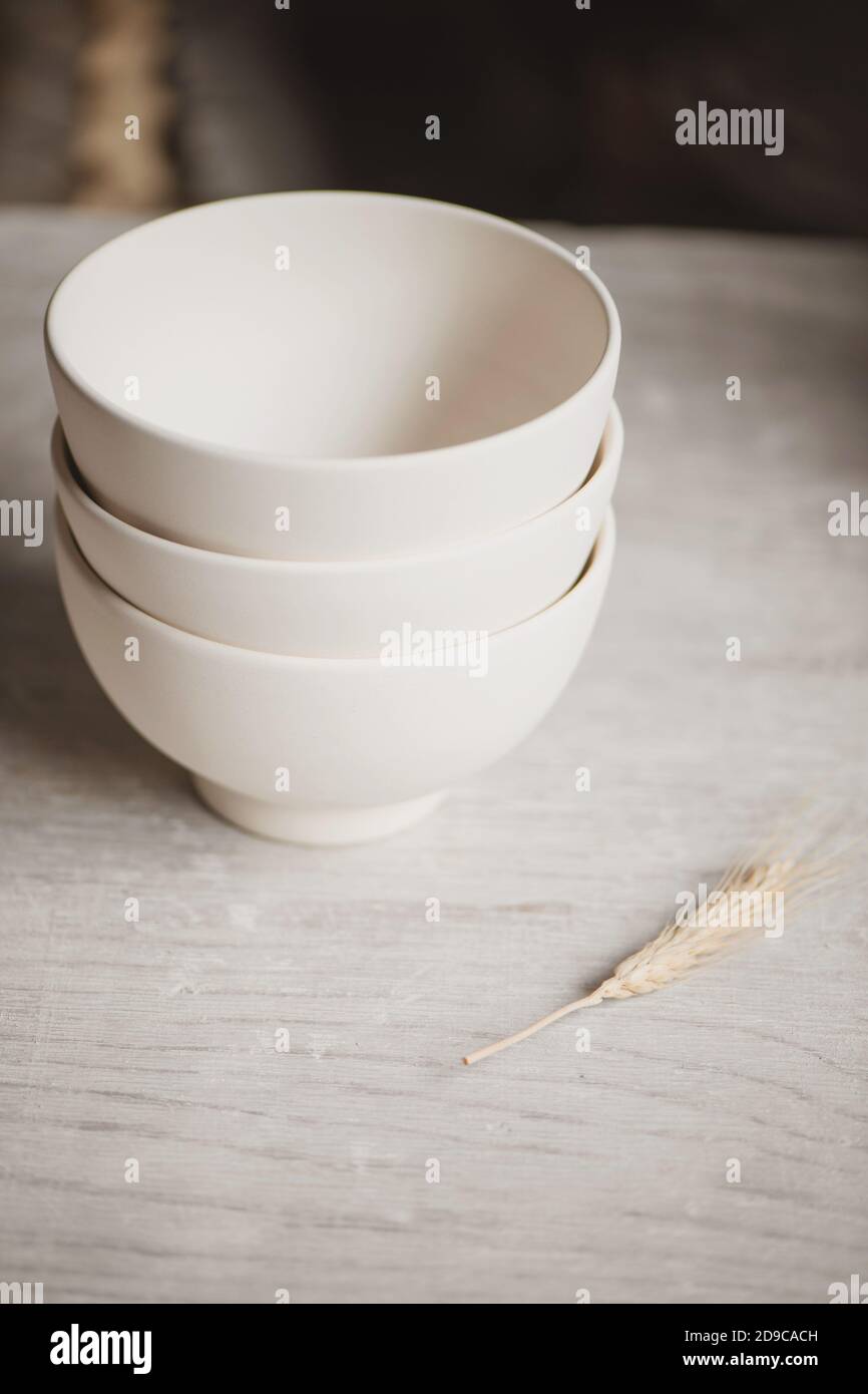 Clay pottery ceramic bowls drying on table before being fire Stock ...