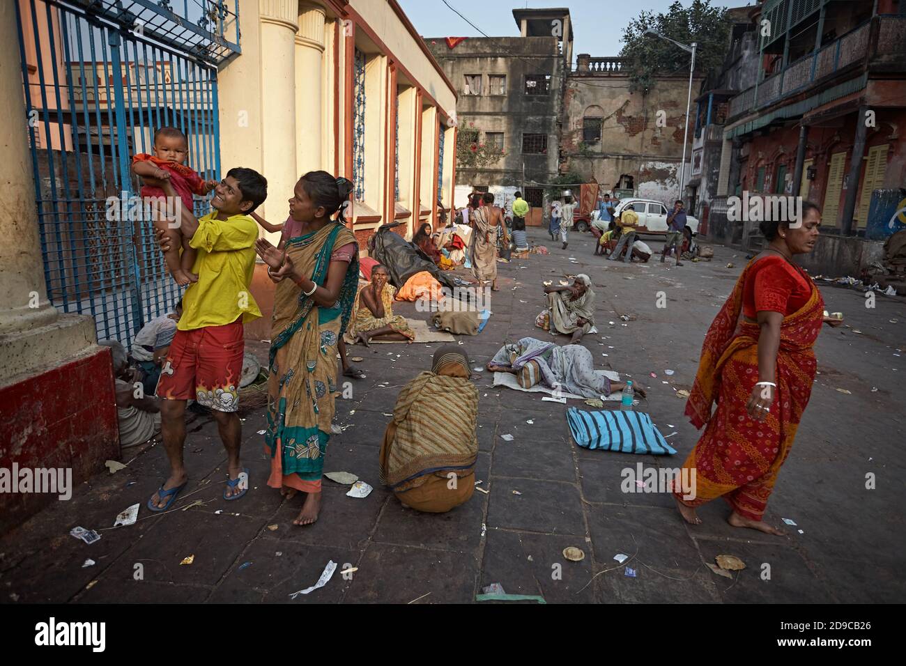 Street Kolkata Homeless Calcutta Poverty High Resolution Stock ...