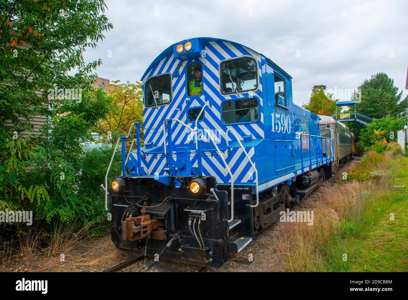 Winnipesaukee Scenic Railroad EMD SW1001 diesel locomotive #1590 at ...