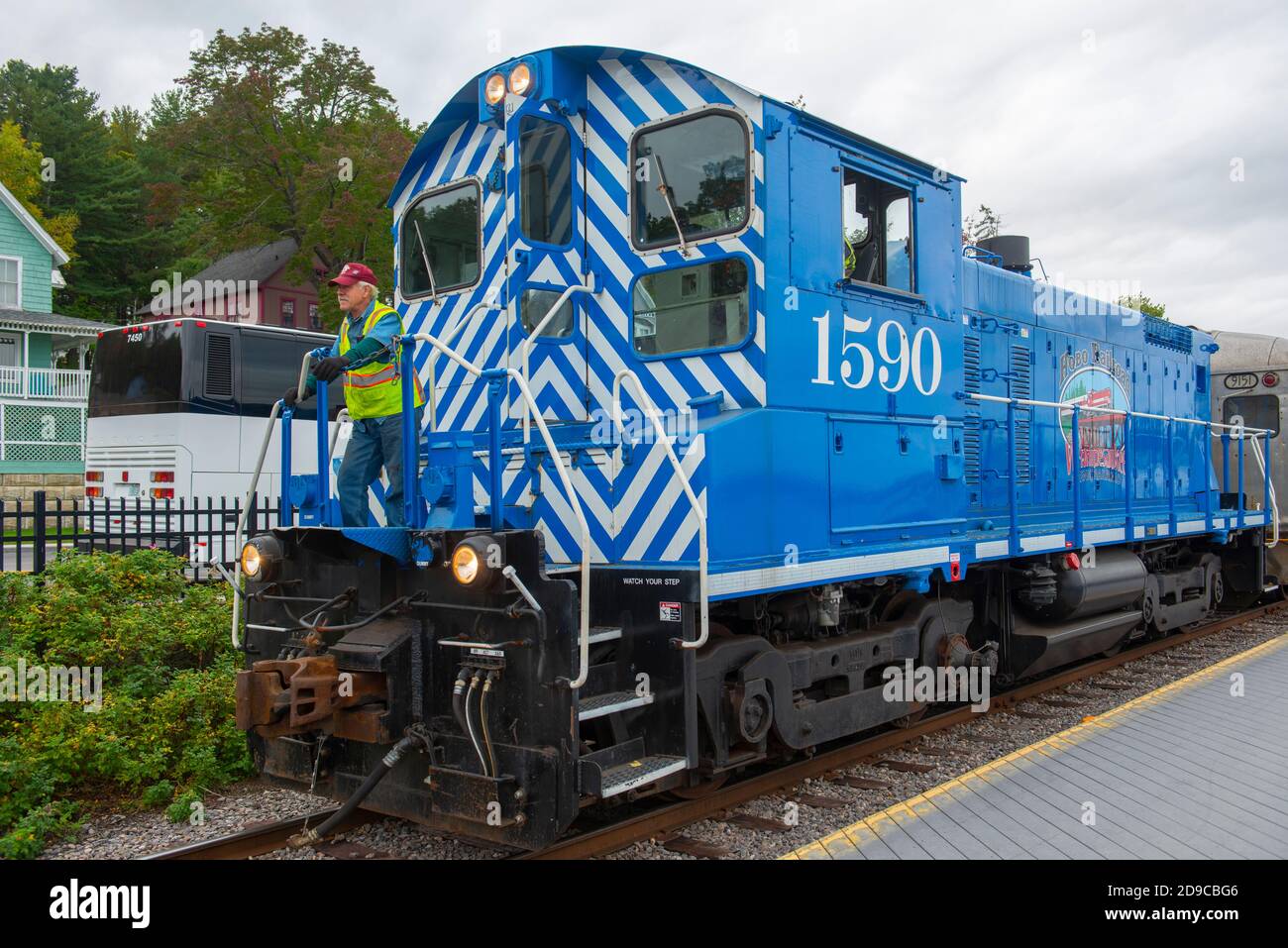 Winnipesaukee Scenic Railroad EMD SW1001 diesel locomotive #1590 at ...