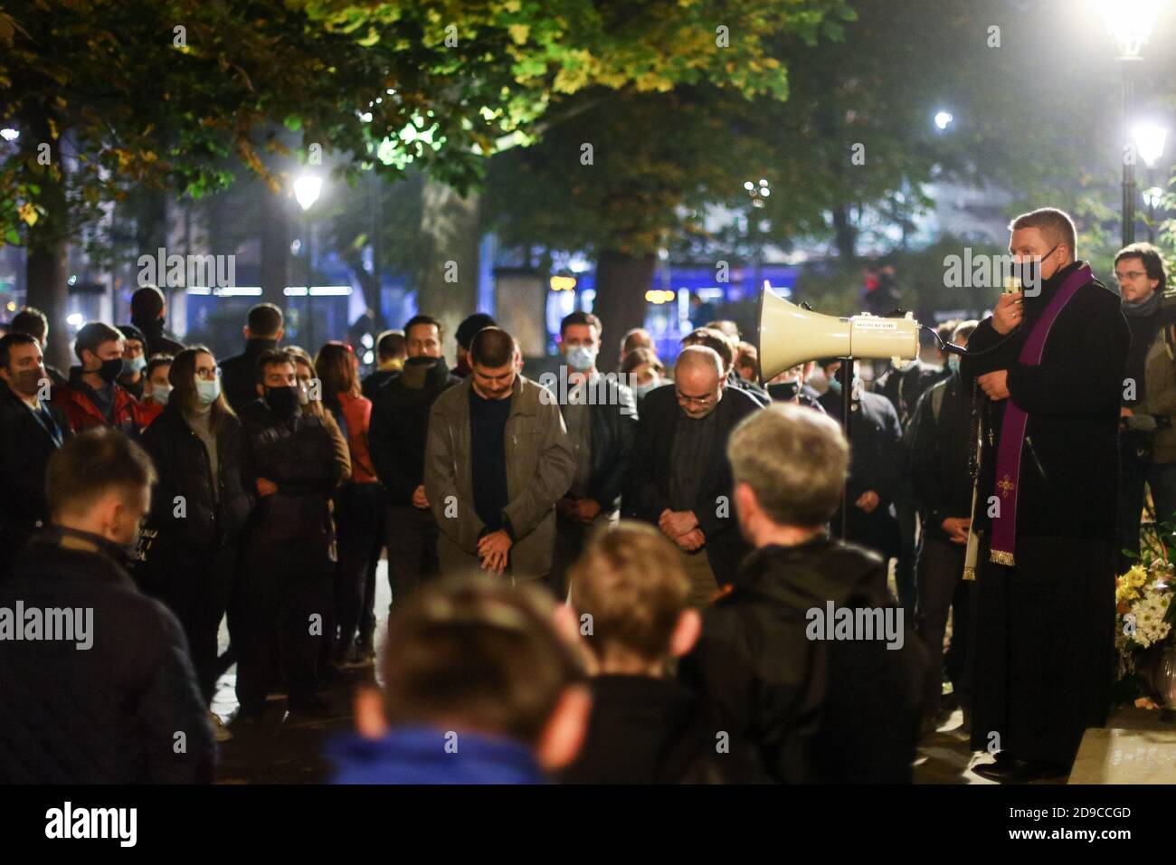 Woman priest protest hi-res stock photography and images - Alamy