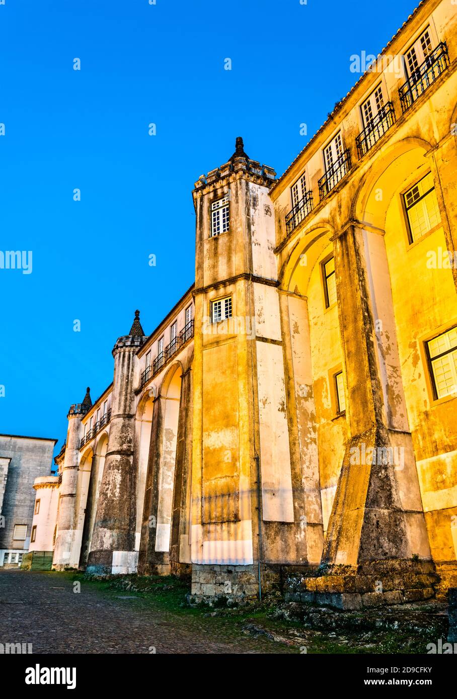 Coimbra portugal university hi-res stock photography and images - Alamy