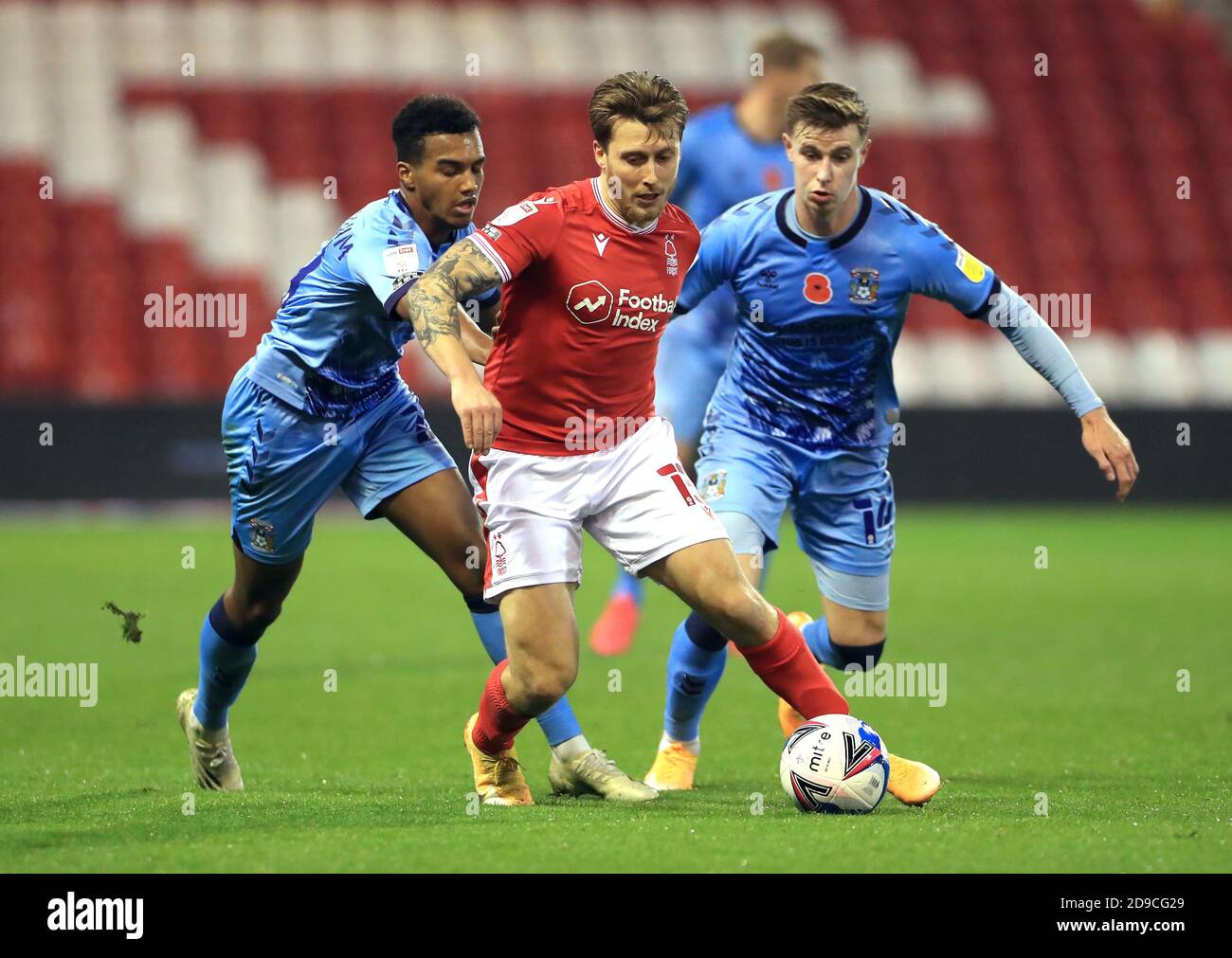 Nottingham Forest's Luke Freeman (centre) during the Sky Bet ...