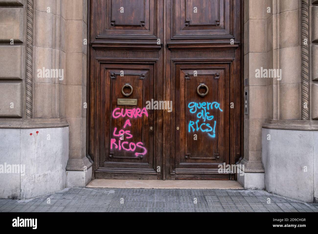 Spanish language graffiti hi-res stock photography and images - Alamy