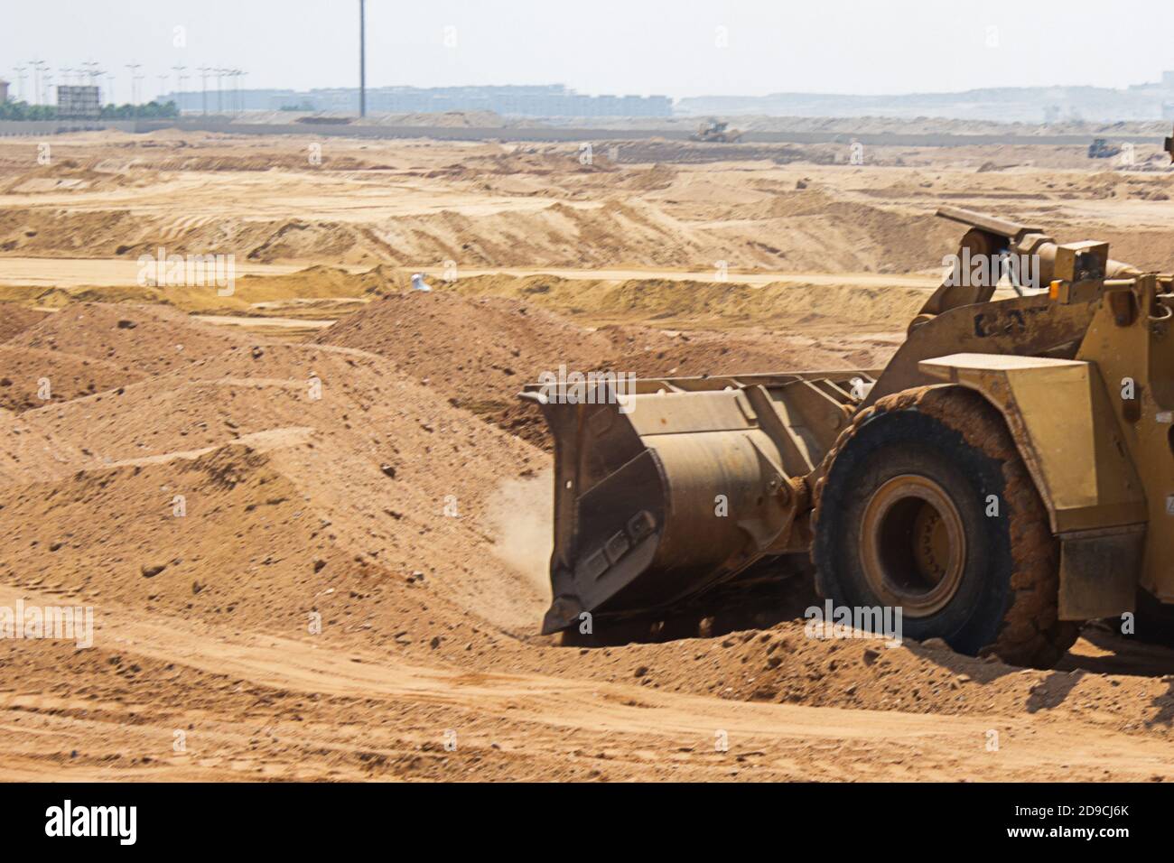 Heavy construction equipment hi-res stock photography and images - Alamy