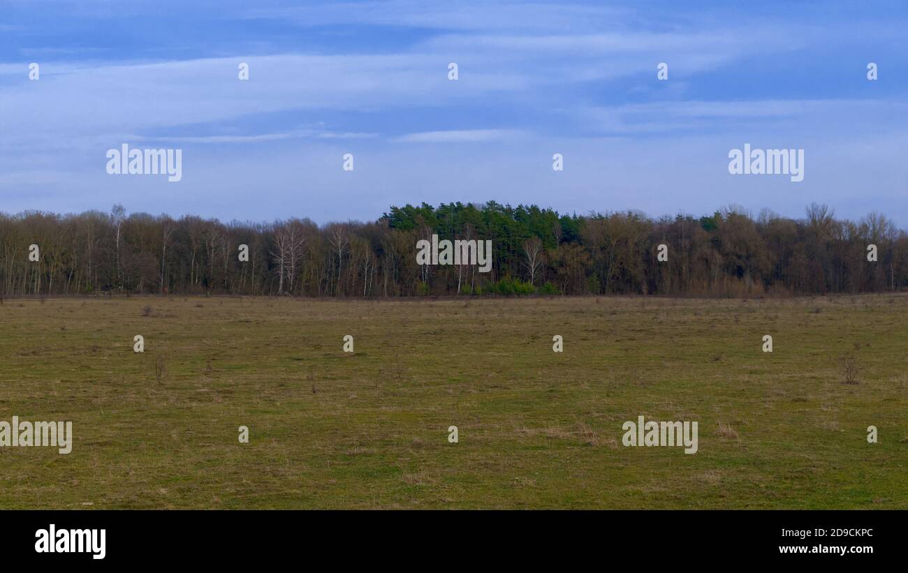 Cool blue urban landscape hi-res stock photography and images - Alamy