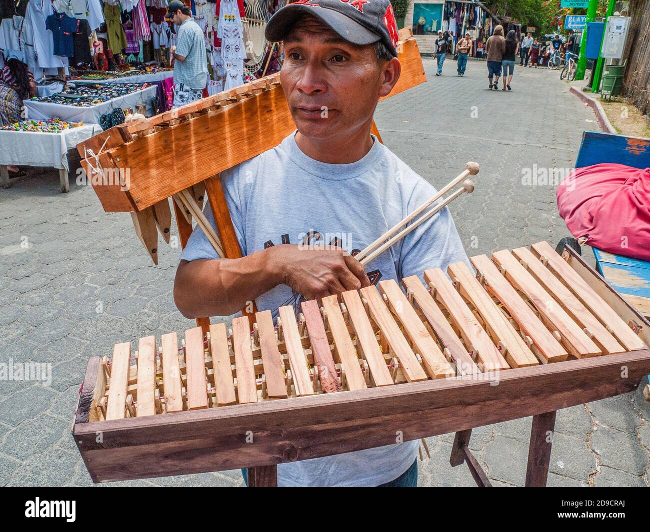Man playing marimbas hi-res stock photography and images - Alamy