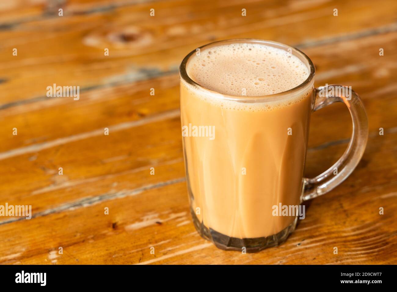 Teh tarik or pulled milk tea, popular drink in Malaysia Stock Photo - Alamy