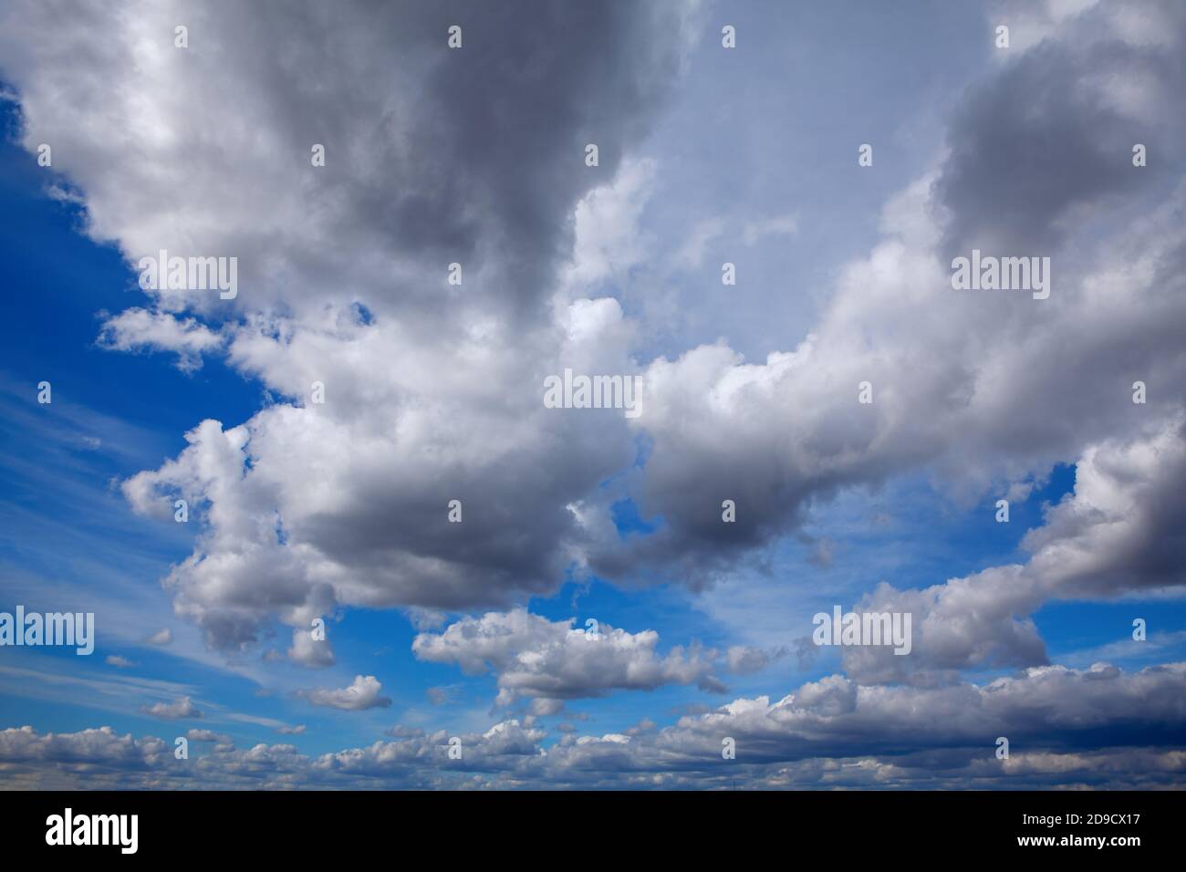Sky background with cumulus clouds Stock Photo - Alamy