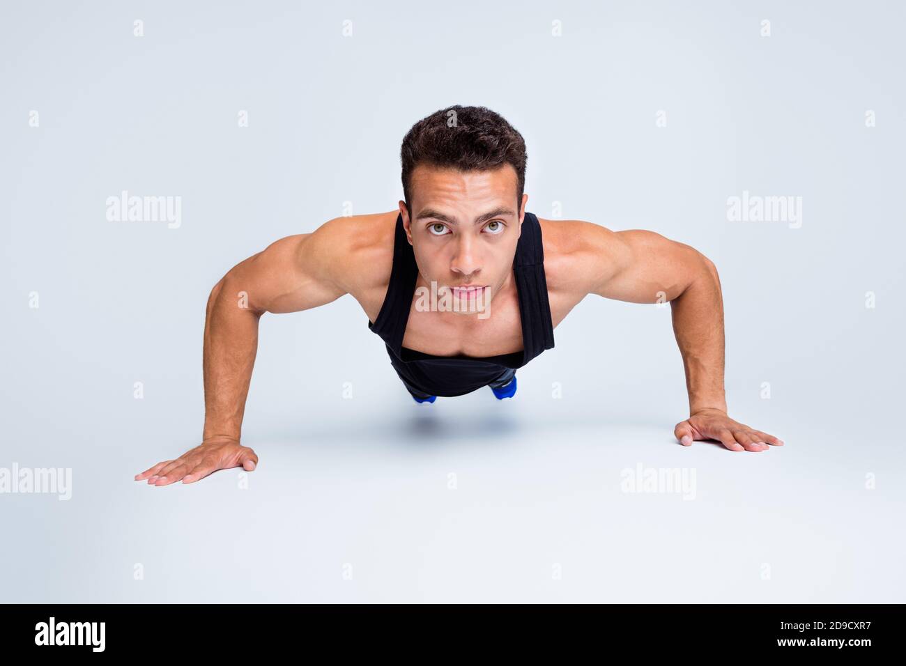 Delta muscle hi-res stock photography and images - Alamy
