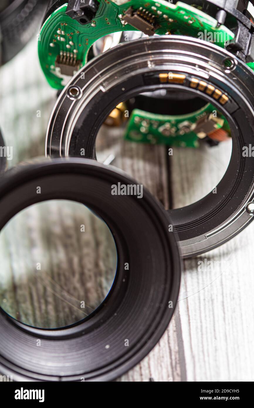 Broken camera lens hi-res stock photography and images - Alamy