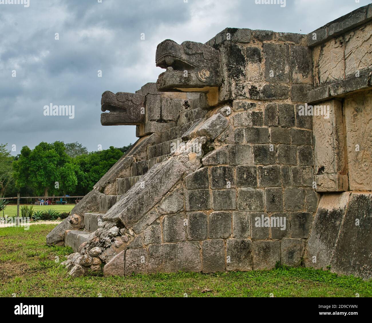 smaller maya temple with snake warrior in chichen itza Stock Photo - Alamy
