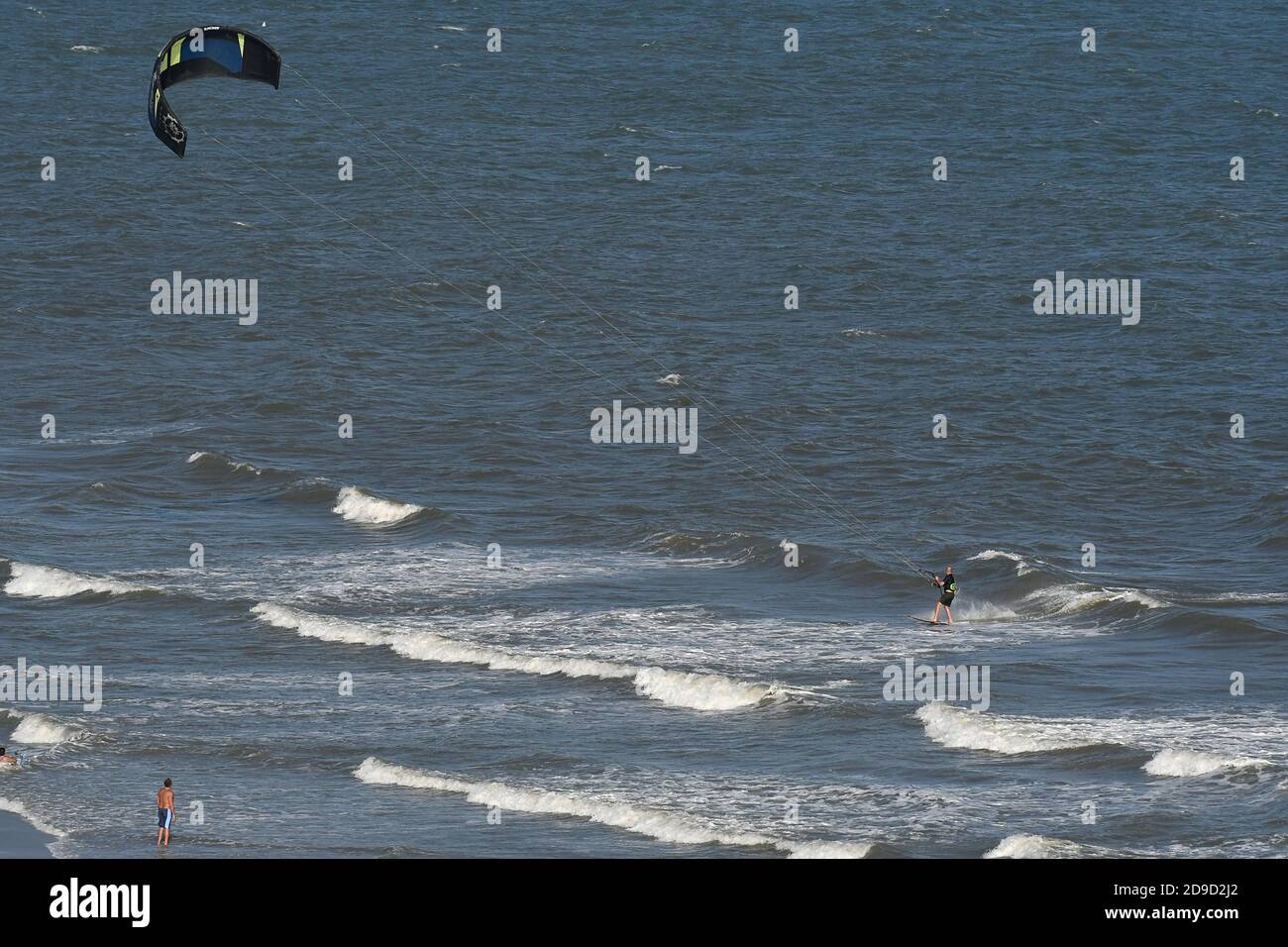 Parasurfing hi-res stock photography and images - Alamy