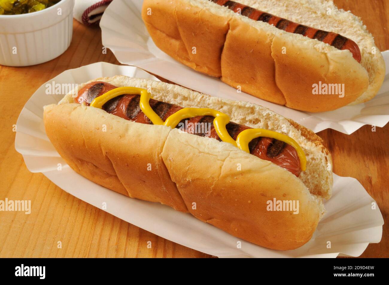 Hot dog counter hi-res stock photography and images - Alamy