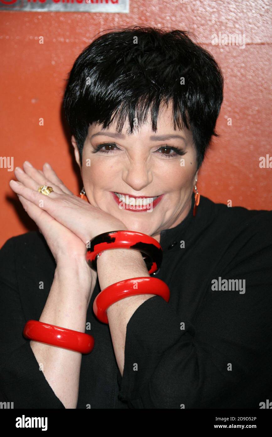 Liza Minnelli judging dogs at the Rubyfruit Pet Pride Pageant ...