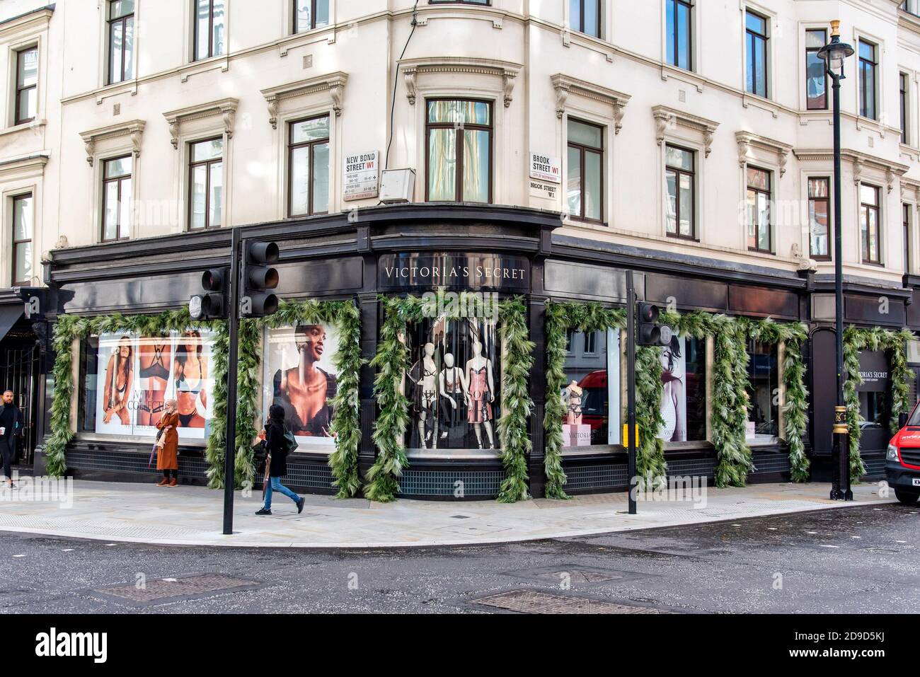 Victorias secret bond street london hi-res stock photography and images ...