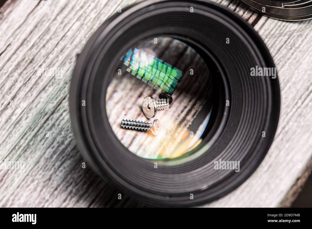 Convex lens hi-res stock photography and images - Alamy
