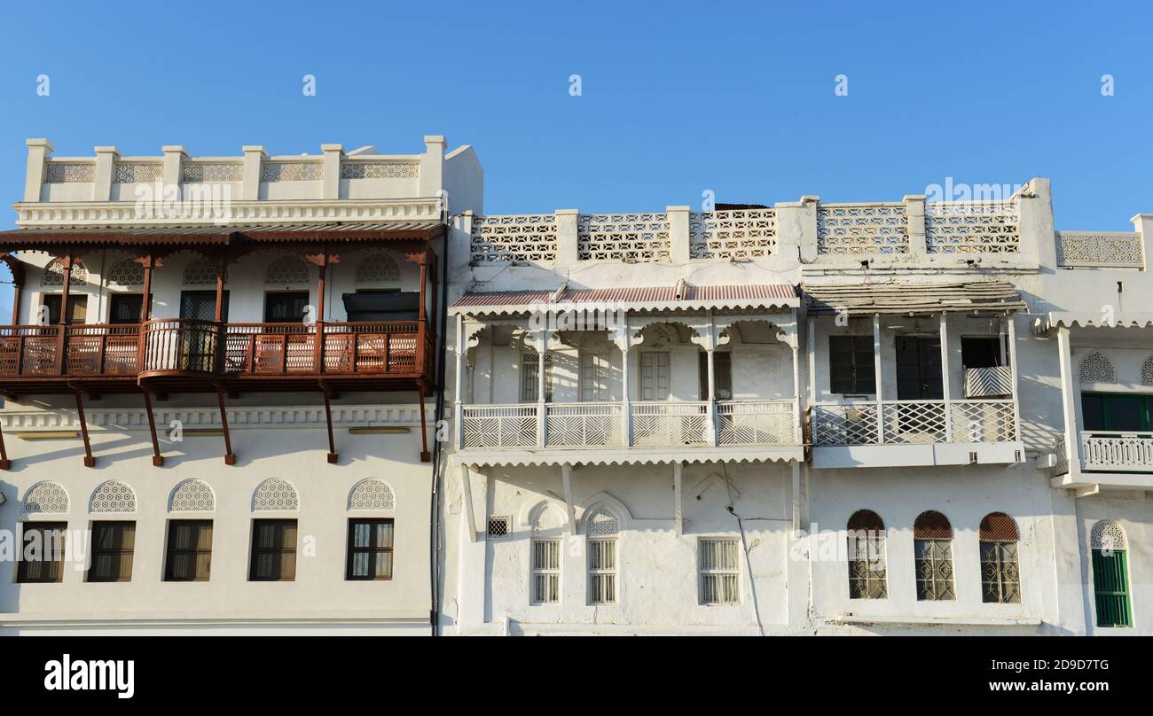 Traditional Omani buildings along the Mutrah corniche in Oman Stock ...