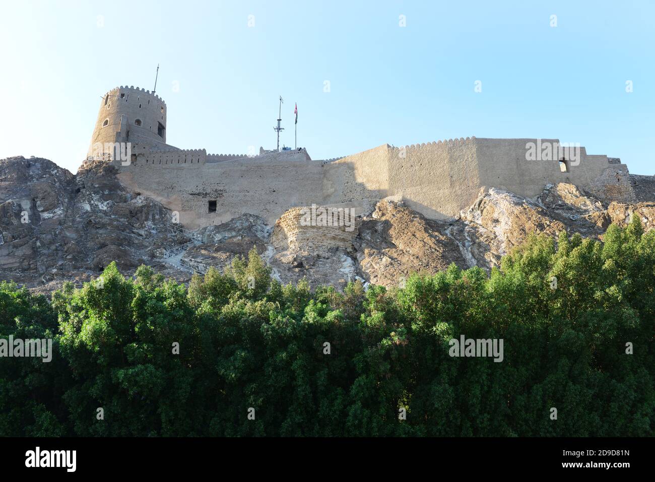 The Mutrah fort as seen from the Mutrah Corniche Stock Photo - Alamy