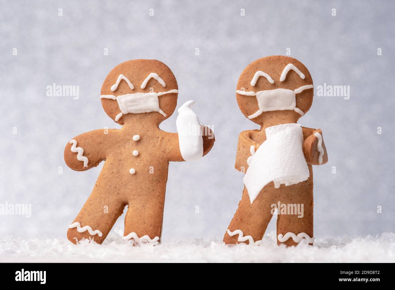 Christmas gingerbread men with a masks Stock Photo - Alamy