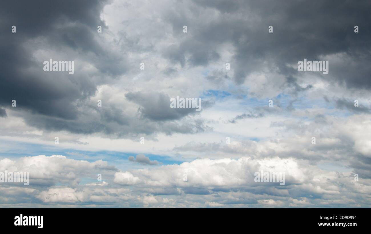 Rainy sky timelapse hi-res stock photography and images - Alamy