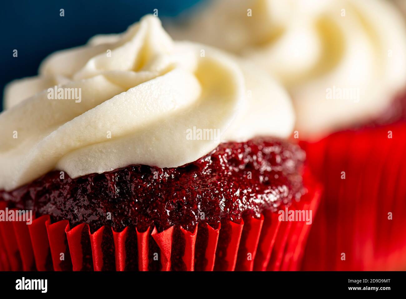 Red velvet cupcakes, dessert background Stock Photo - Alamy
