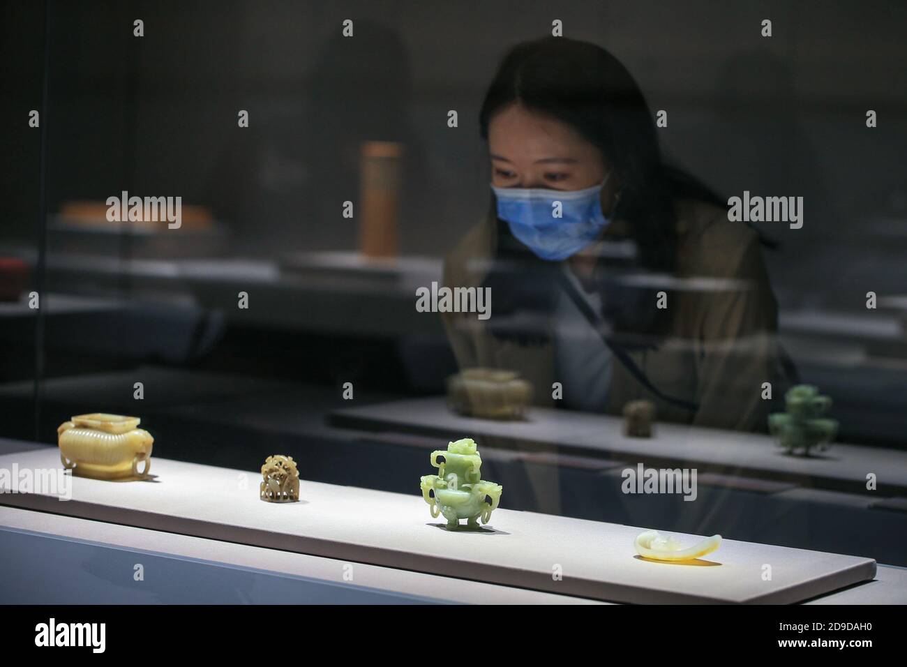 Visitors are attracted by the exhibits of the "Insense Stories of the ...