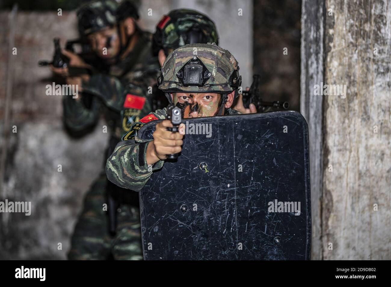 Anti terrorism exercise hi-res stock photography and images - Alamy